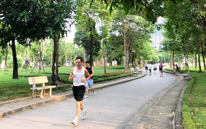 Làn sóng Insurtech từ hành trình đi bộ đổi quà