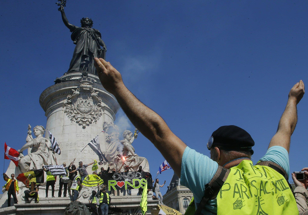 Femicide: New French action amid protests - but is it enough?