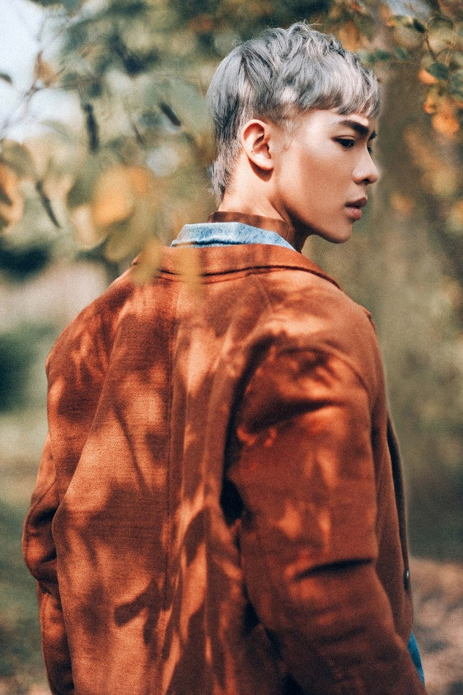 Erik: Từ ca sĩ 'tuột xích' đến tiếng hát ra thế giới nhờ 'Ghen cô Vy'