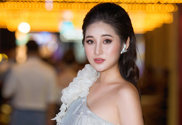 Diễn viên Hồng Anh làm phim từ những nhân vật trong cổ tích Việt Nam