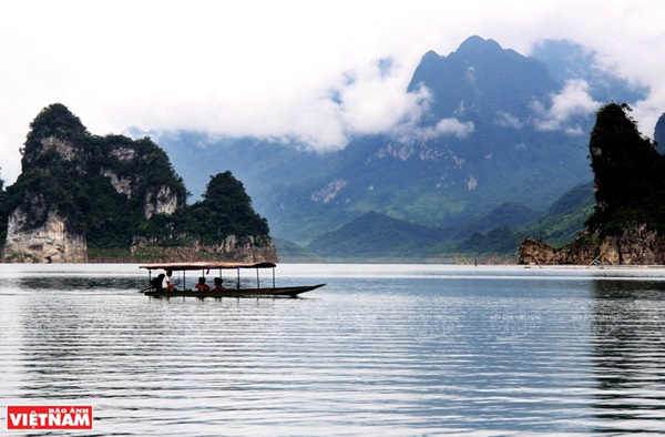 Lake Na Hang in northern mountainous province